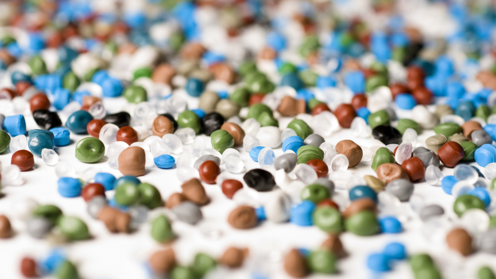 Nurdles are causing as much natural damage as oil spills - Thred Website