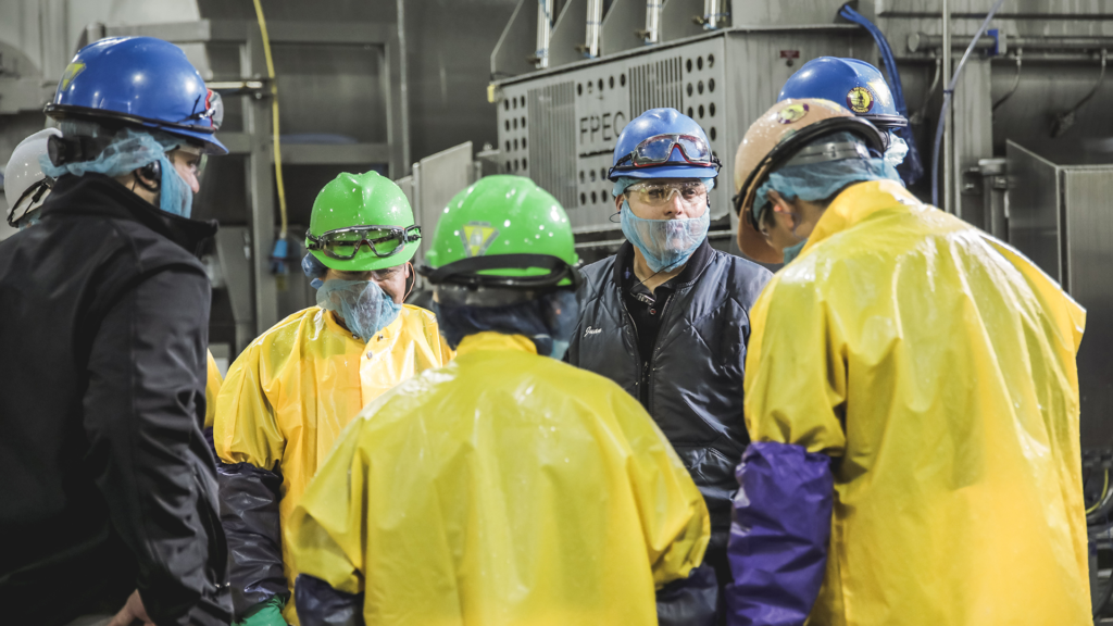 31 children have been found working in US meatpacking plants - Thred ...