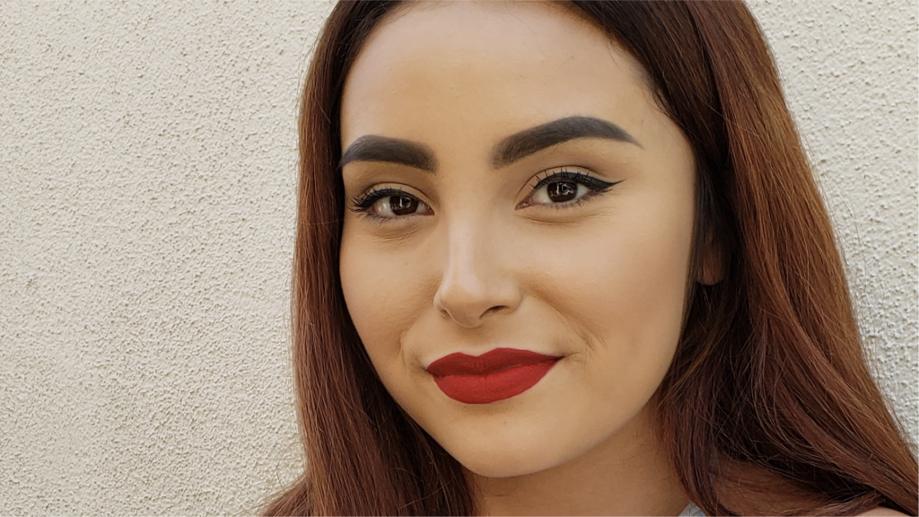 Zoey Luna - Thred Website