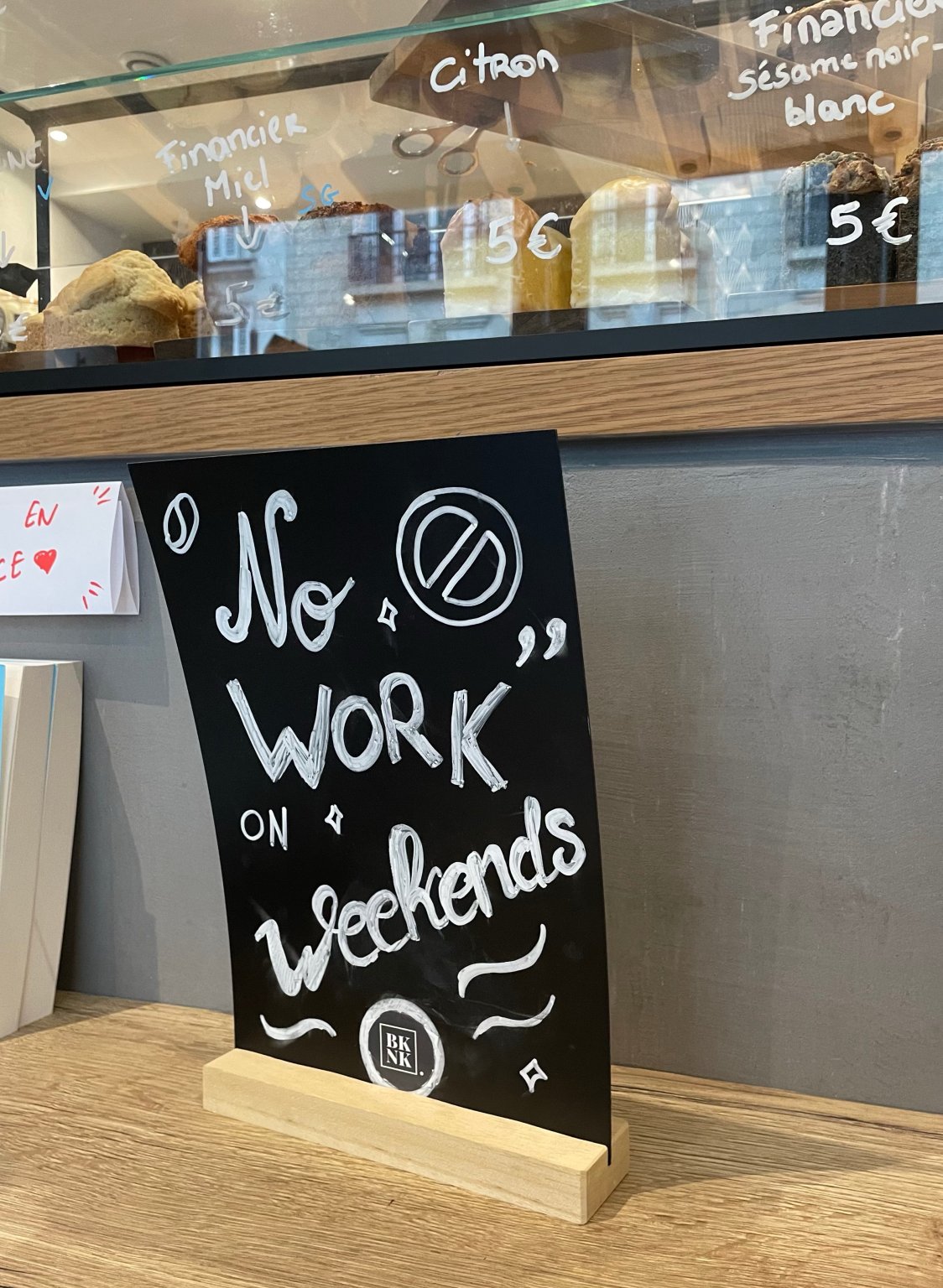 Why are laptops being banned from cafés everywhere? - Thred Website