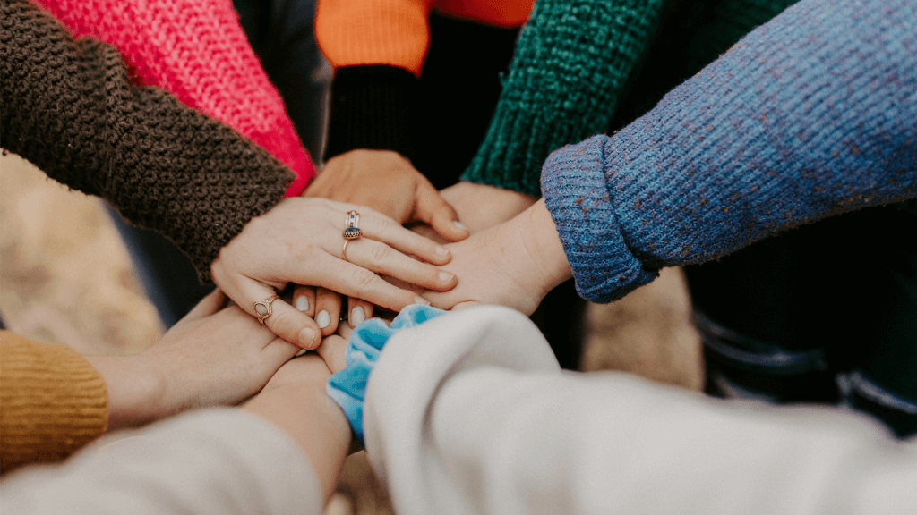 Understanding the latest Gen Z dating trend ‘relationship anarchy ...